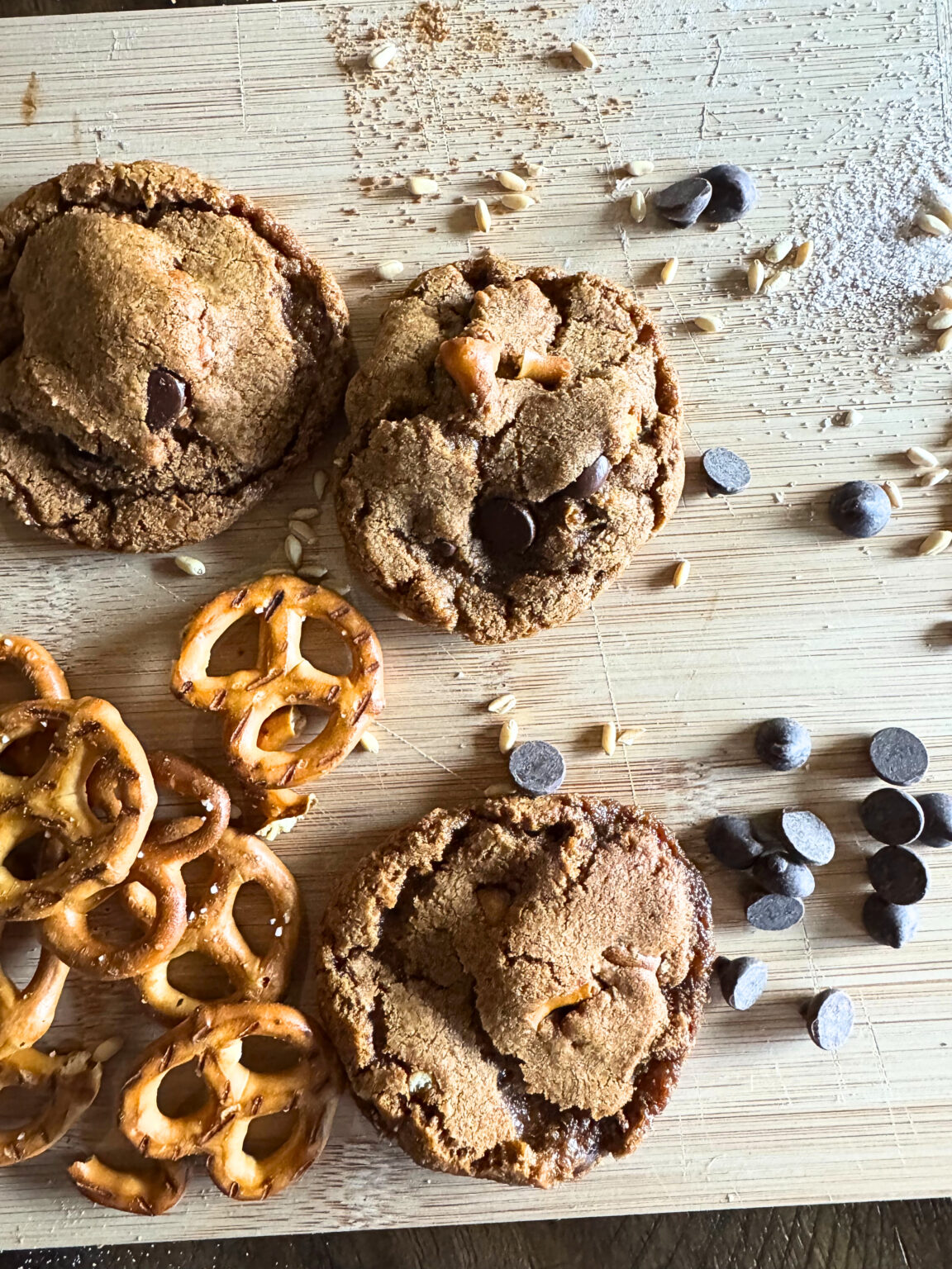 Delicious Brown Butter Pretzel Chocolate Chip Cookies Delight